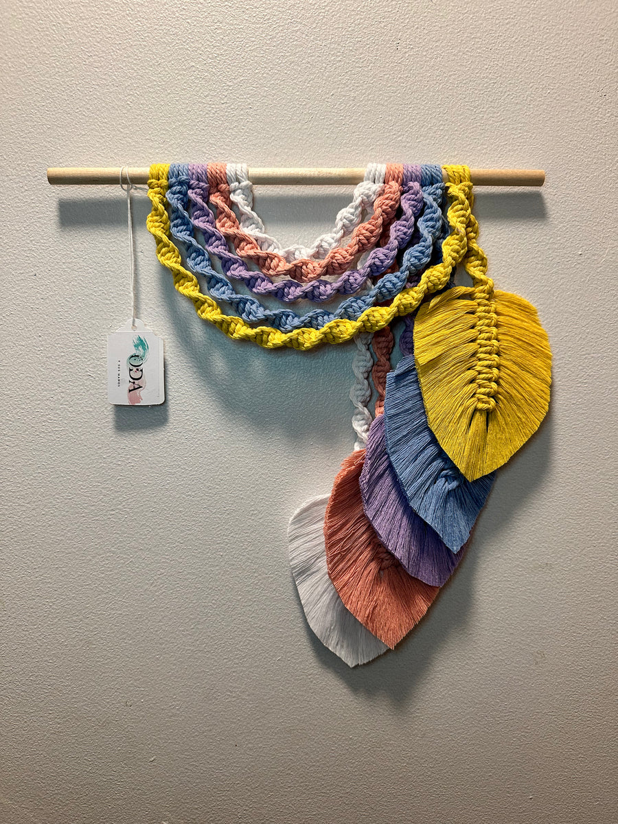 ODA Macrame Wall Hanging Leaves – AnnaCalisa.com